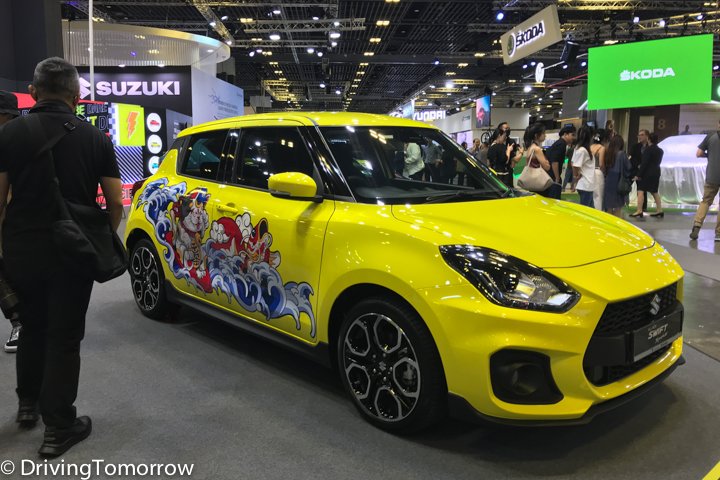 Suzuki cars showcase bold artwork at Singapore Motorshow 2023